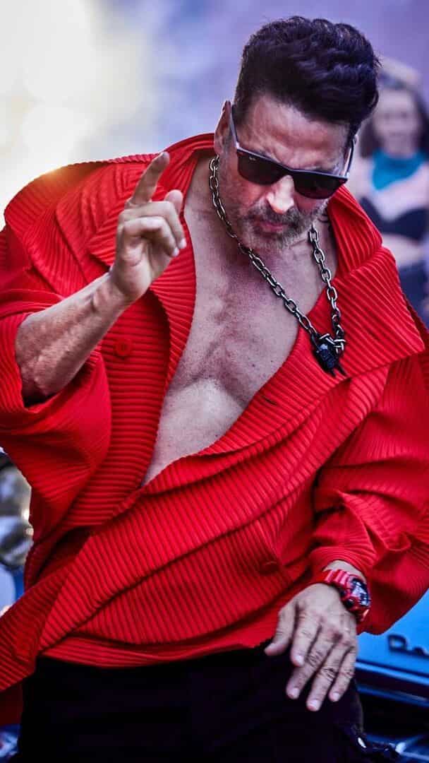 Bollywood Actor Akshay Kumar Body